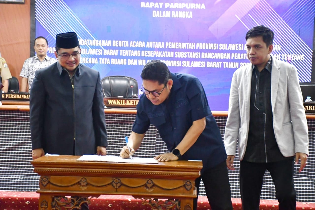 DPRD Sulbar Gelar Paripurna Terkait Ranperda RPJPD 2025-2045 dan Pengelolaan Barang Milik Daerah ...