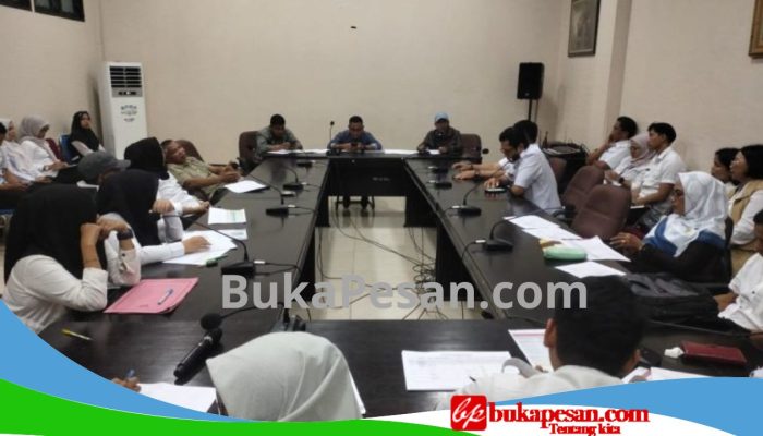 Komisi I DPRD Pasangkayu Gelar Rapat Mintra Kerjanya Bahas Efisiensi Anggaran 2025 - BukaPesan.com