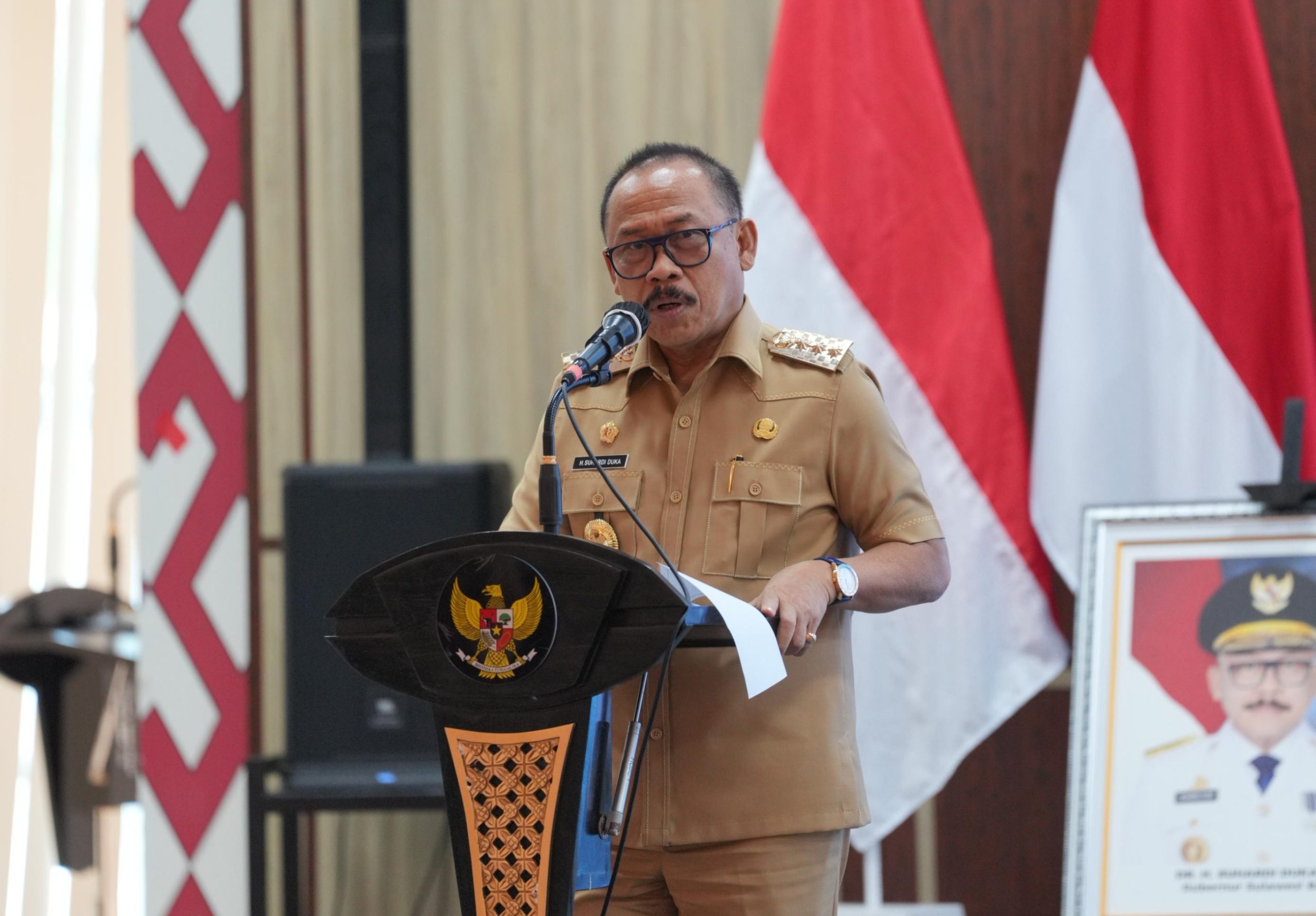 Pemprov Sulbar Alokasikan Anggaran Rp50 Milyar Untuk Setiap Kabupaten Se-Sulbar - BukaPesan.com